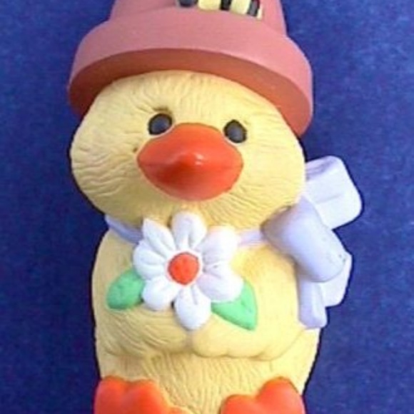 halmark | Jewelry | Vintage Hallmark Duck Brooch Pin So Cute | Poshmark